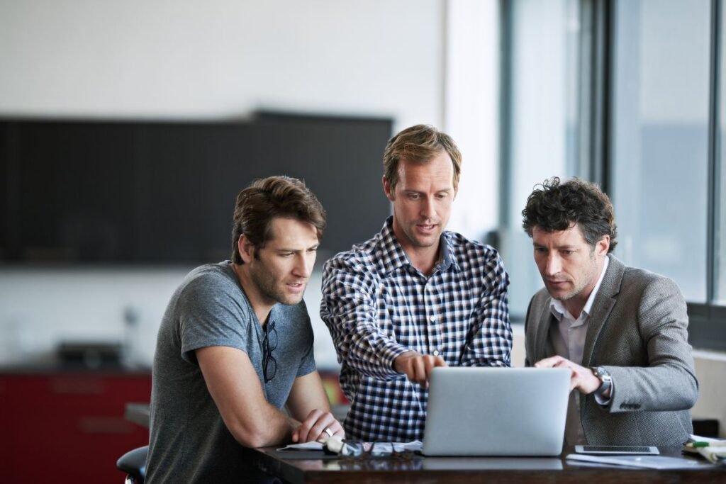 What Does a Healthcare Manager Do? - JobGoRound